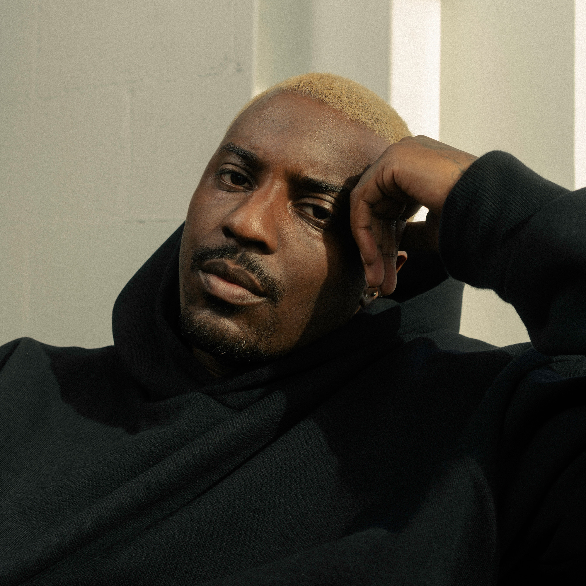 Sean Leon – FACTOR
